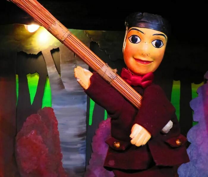 Guignol - "Le marchand de coups de bâton" - Versailles Grand Parc